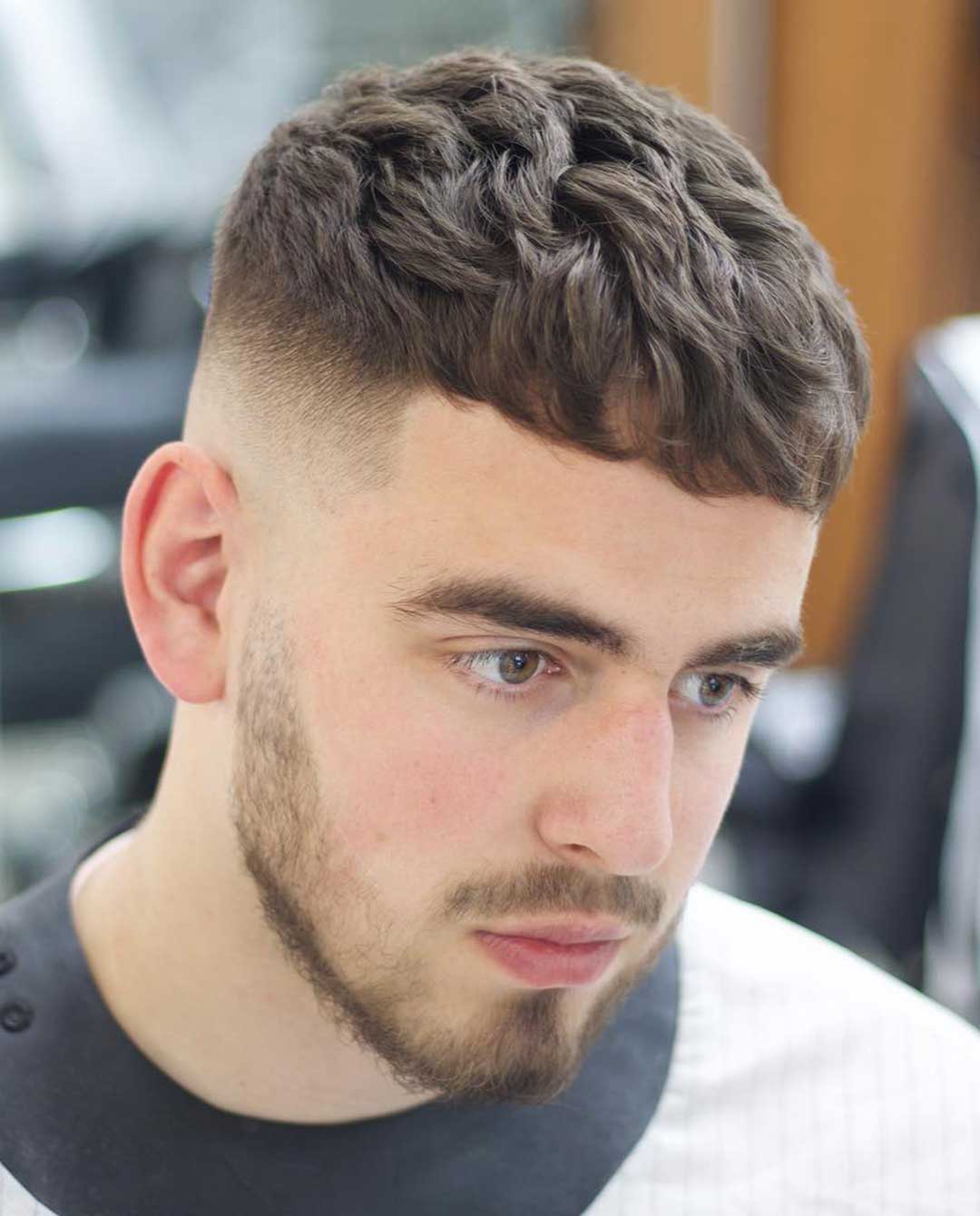 7 férfi frizura magas homlok esetén - G-cutz Barber Shop